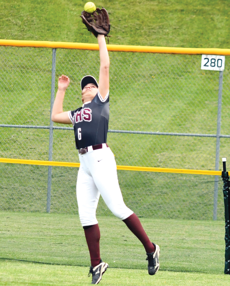 Greyhounds race past Coyotes | News, Sports, Jobs - The Journal